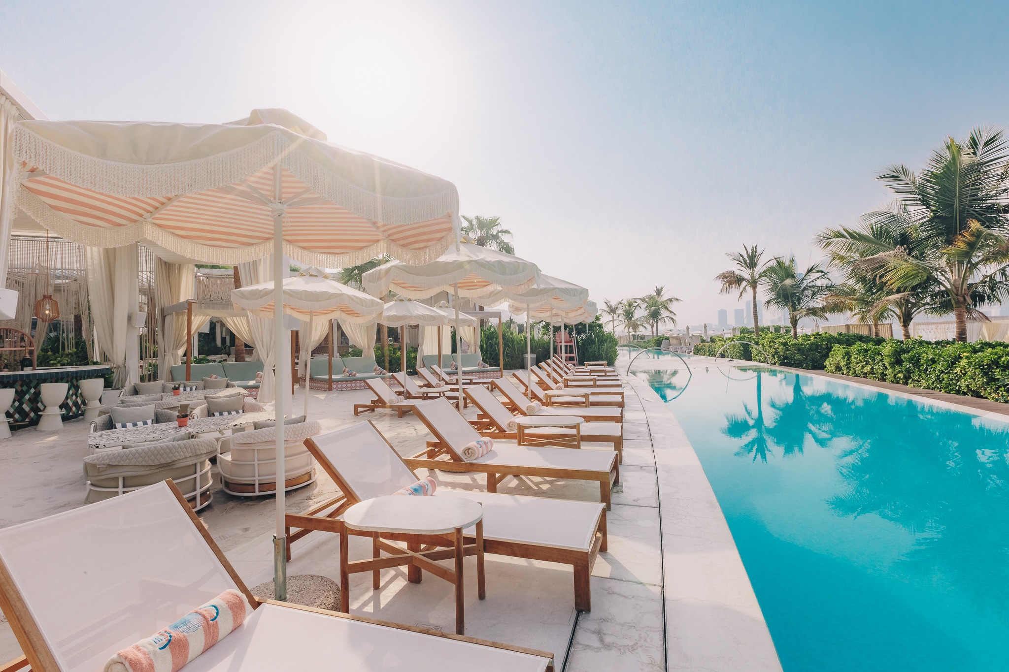 First Look: Dubai’s Newest Beach Club » Explore The 305