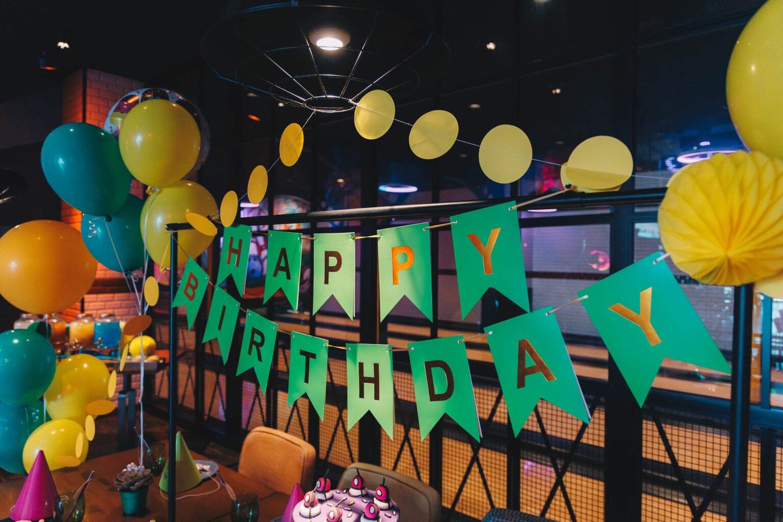 Central Abu Dhabi » The Ultimate Food-Meets-Fun Destination